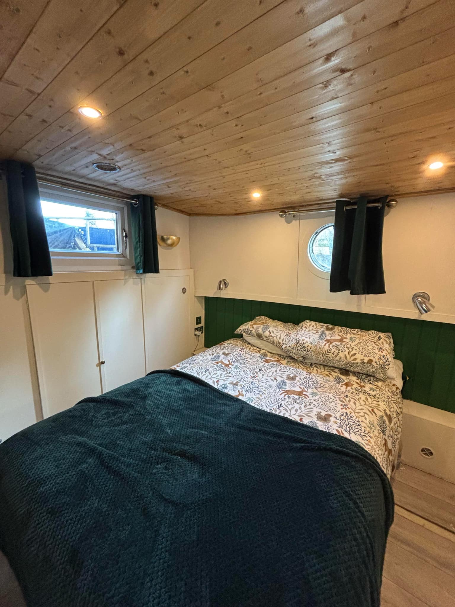 Ida J - Narrowboats.uk
