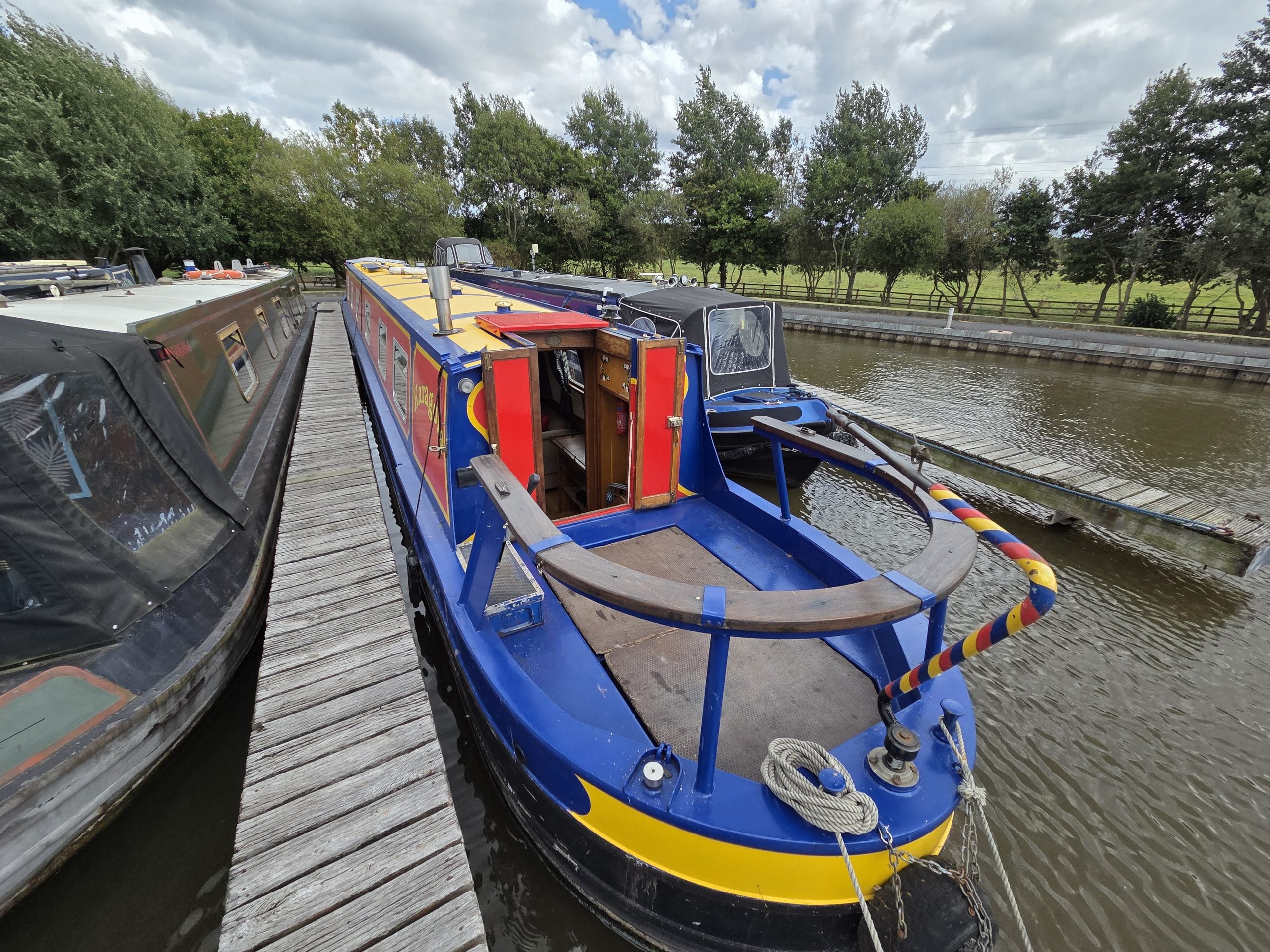 Karagola - Narrowboats.uk